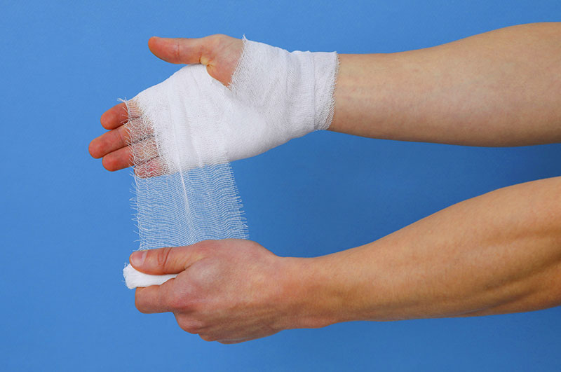 Free Online First Aid Course. First Aid Certification Training Online.